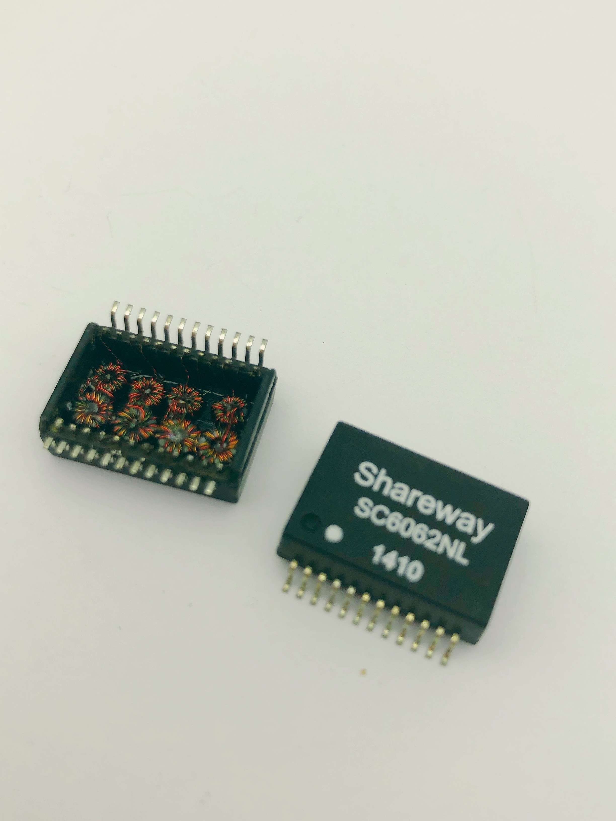 HB4001SNL 40 PIN SMD 1000base T Transformer IEEE 802.3 ANSI X3.263